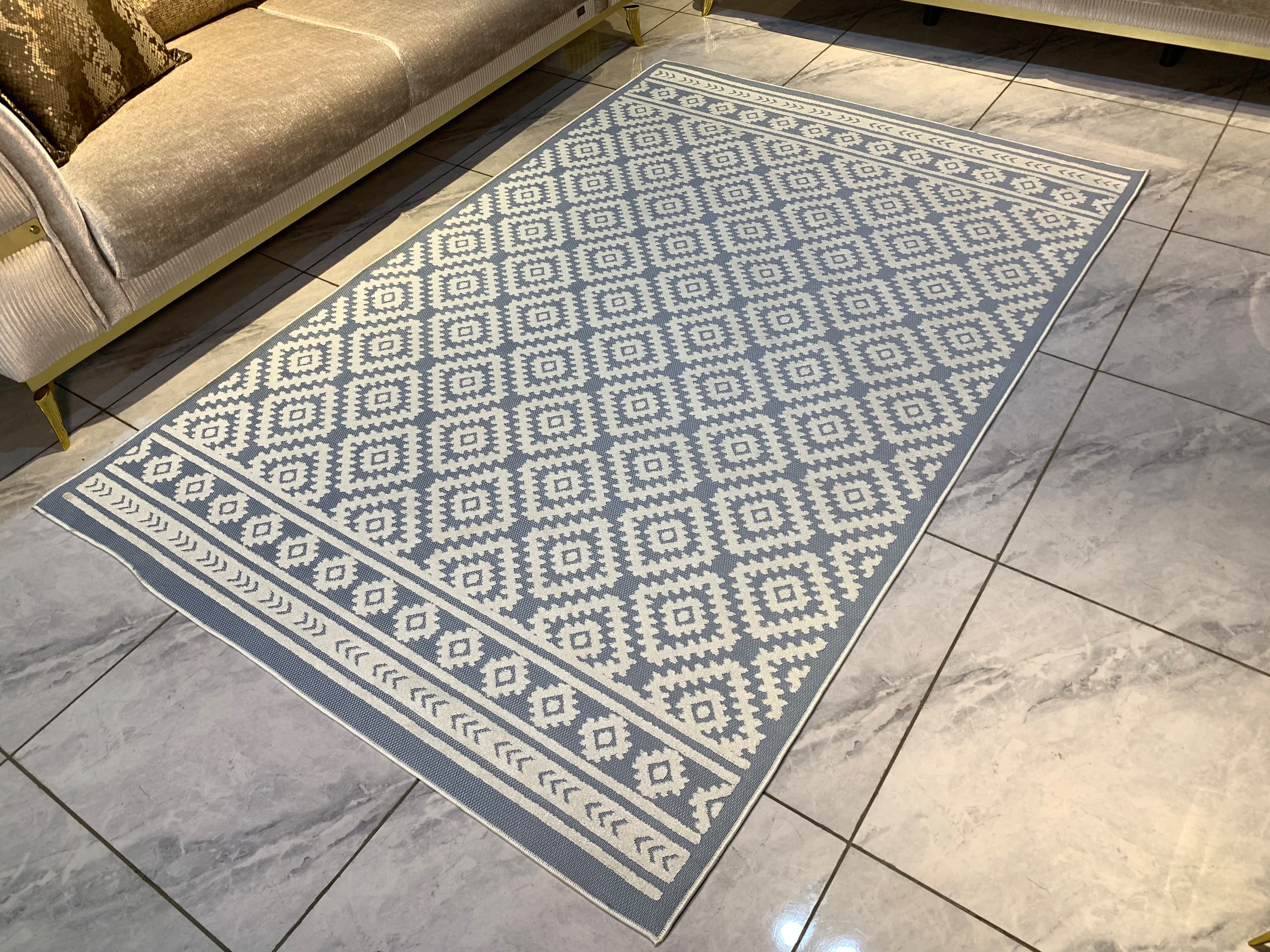 Santorini Center Rug 8987 - modahomeng.com